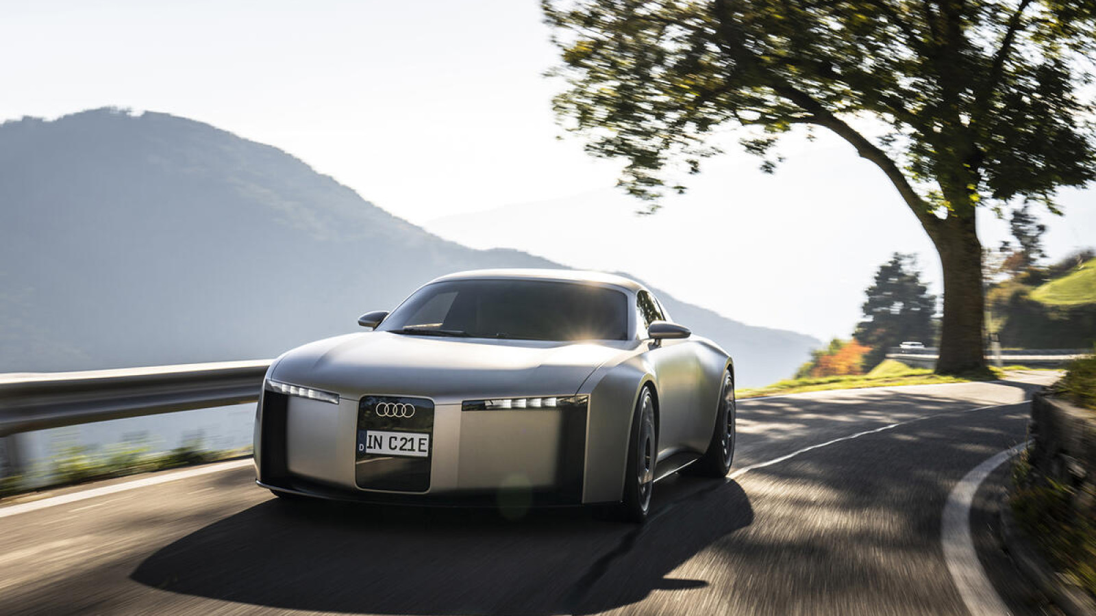 Audi Concept C: futuristic sports car driven | Move Electric