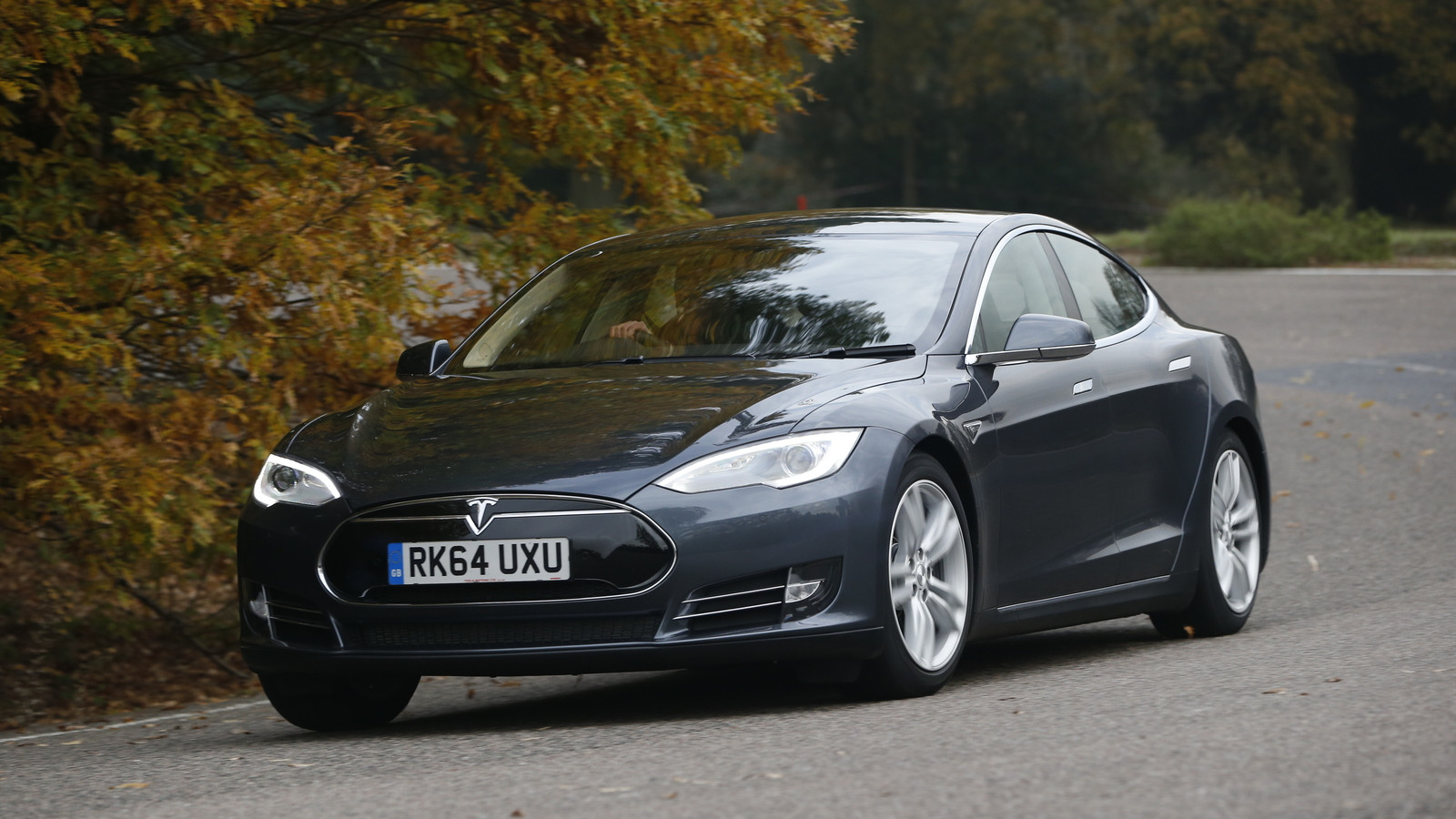 Die Produktion von Tesla Model S und Model X wird im Sommer eingestellt ...